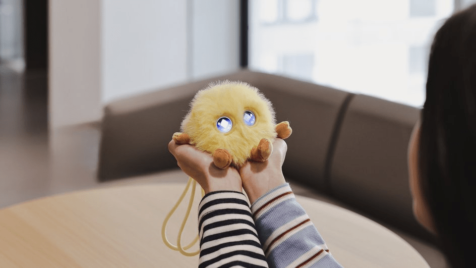 Huawei Smart Hanhan: jucărie inteligentă AI 2025 | BOMBA